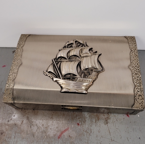 Japan | Storage & Organization | Vintage Clipper Ship Japan Silver ...